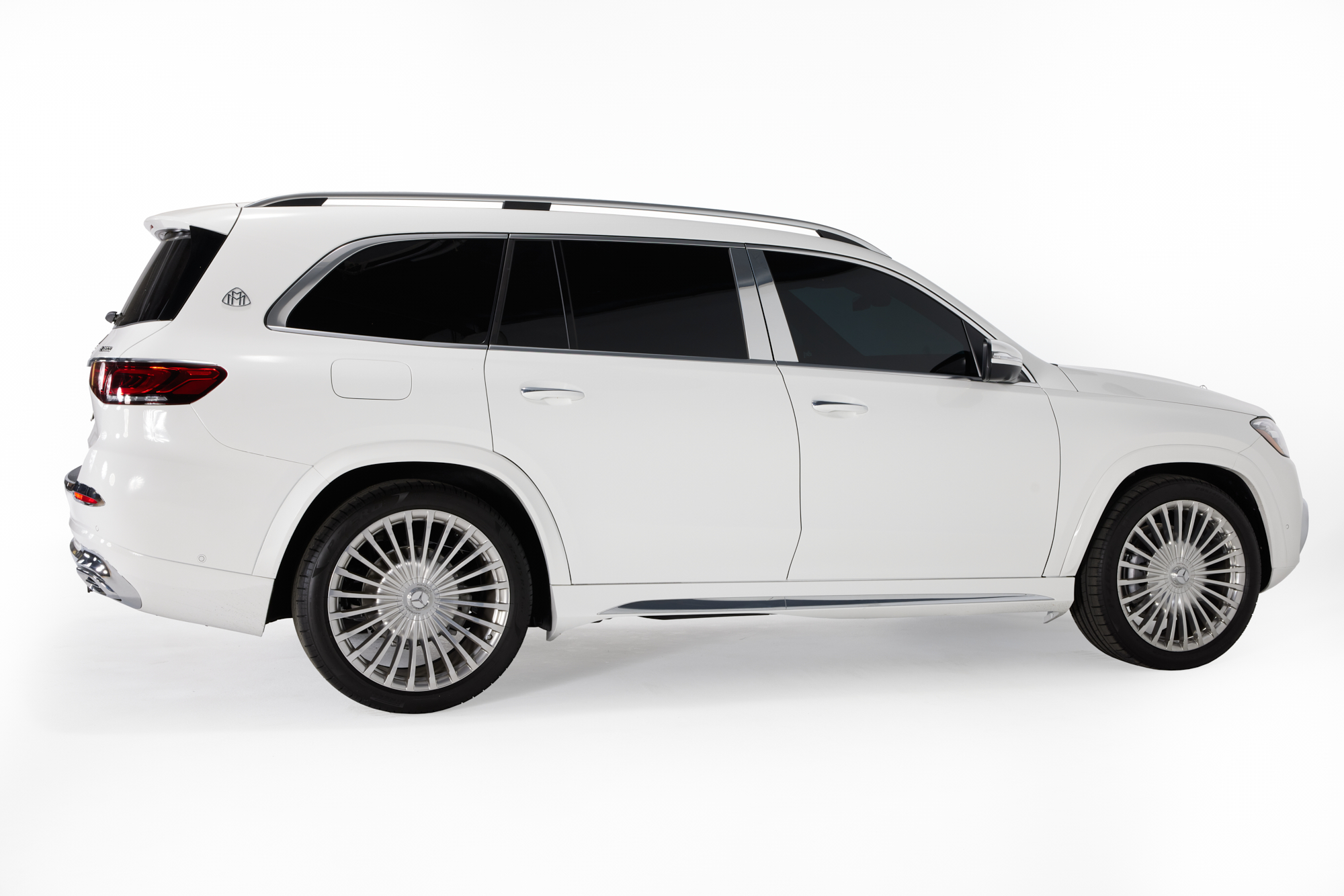 GLS600 Maybach – Royal Exotic Car Rental LA